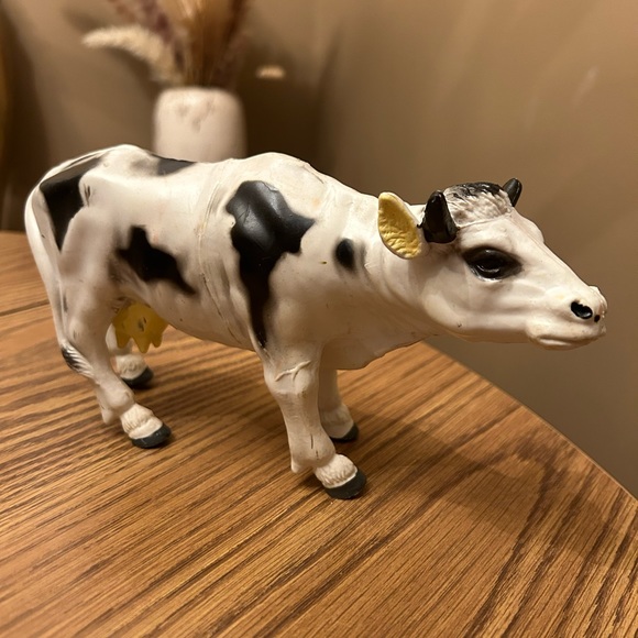 Accents | Vintage 1996 Hard Cow Farm Animal Collectible 9 Figure Farm ...